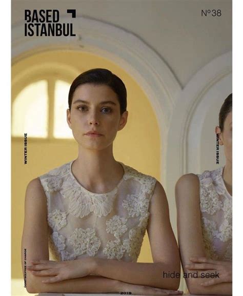 Pin By Lilly Meier On Beren Saat Women Lace Top Fashion