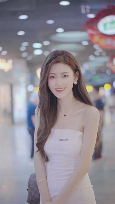 清纯可爱美女美女手机动态壁纸 美女手机壁纸下载 元气壁纸