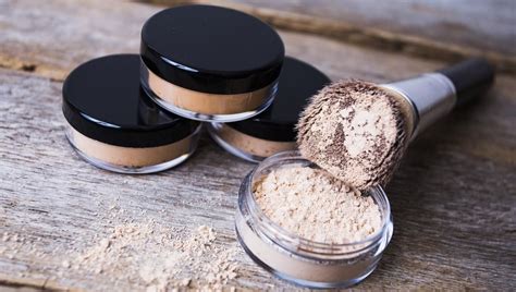 The 12 Best Drugstore Makeup For Rosacea Reviews 2022