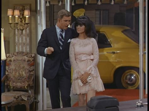 Marlo Thomas Movie Star Makeover Marlo Thomas That Girl Tv Show Fashion Tv