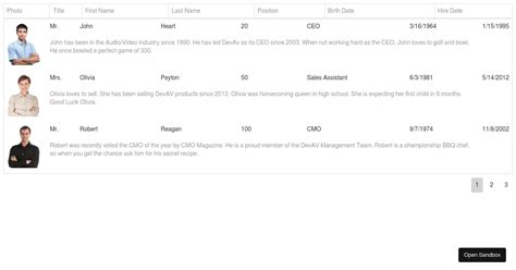 Row Template DevExtreme Data Grid Codesandbox