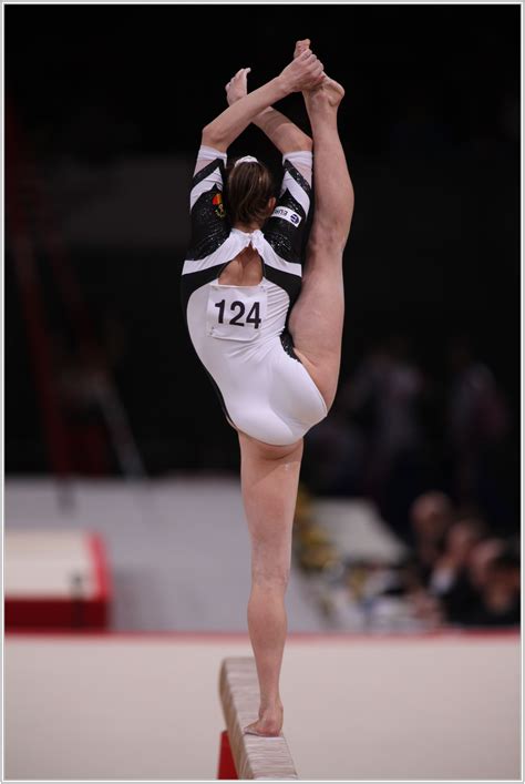 ボード「women Artistic Gymnastics Photos In High Resolution」のピン