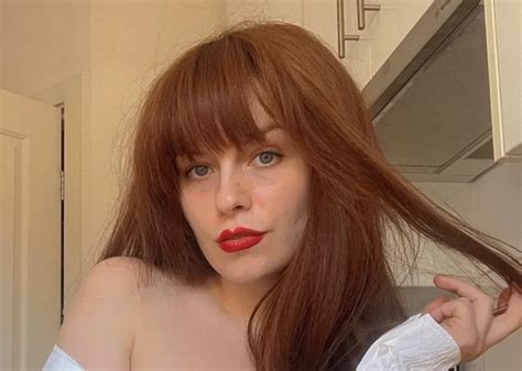 Oxana Chic Biography Age Height Figure Net Worth Bioofy