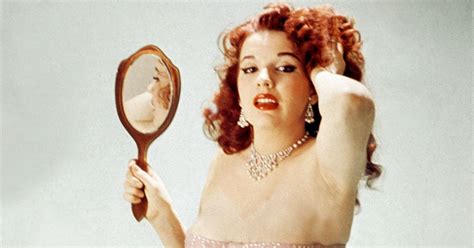Your Visual Guide To The Timeless Queens Of Pin Up Huffpost Entertainment