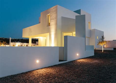 Santorini House By Kapsimalis Architects Made Of White Blocks Santorini House House Architect