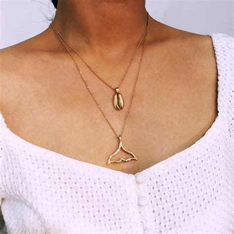 Bohemian Multilayer Choker Necklace Women Gold Mermaid Shell Pendant Necklace For Women Metal