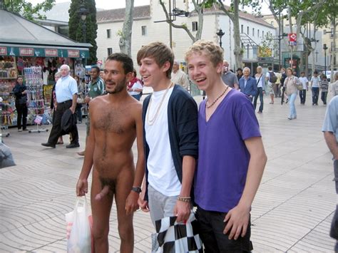Naked Men In Public Repicsx