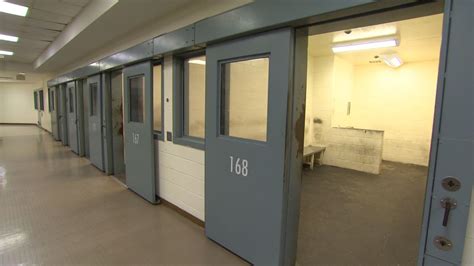How Surrenders Work At The Troubled Fulton County Jail And Why Trumps Will Be Different Cnn