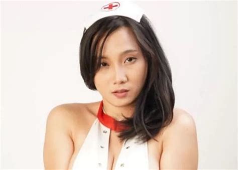 Merasa Dilecehkan Saat Dipaksa Beradegan Ranjang Virly Virginia Kok Gini Amat Cari Uang Indo1