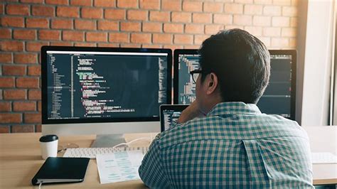 Why Python Is Essential For Data Analysis And Data Science In 2021