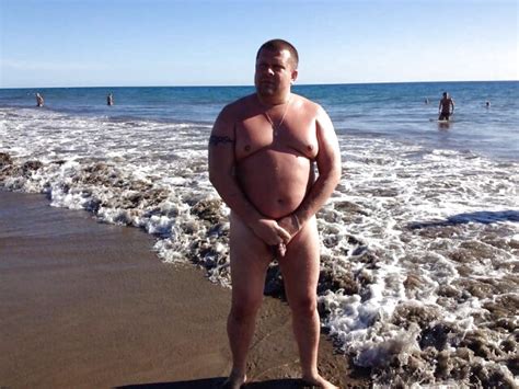 Bear Naked On Beach Xxx Porn
