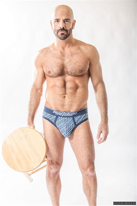 Model Of The Day Adam Russo Daily Squirt