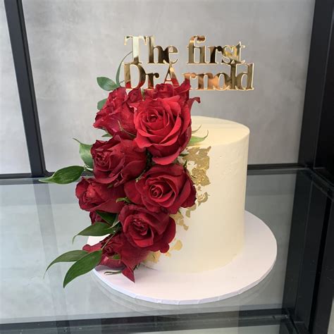 Dr Arnold Nikos Cakes