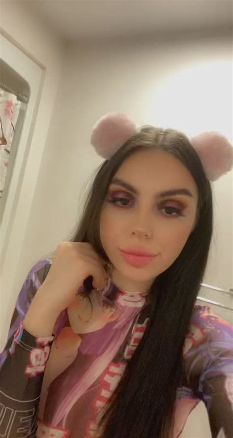 Ema Lee ♡ On Twitter The Before Shots Of The Cute Makeup Look I Did Before Trying My First