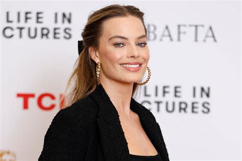 Margot Robbie Reveals She Downed Tequila Shots Before Shooting Wolf Of Wall Street Nude Scene