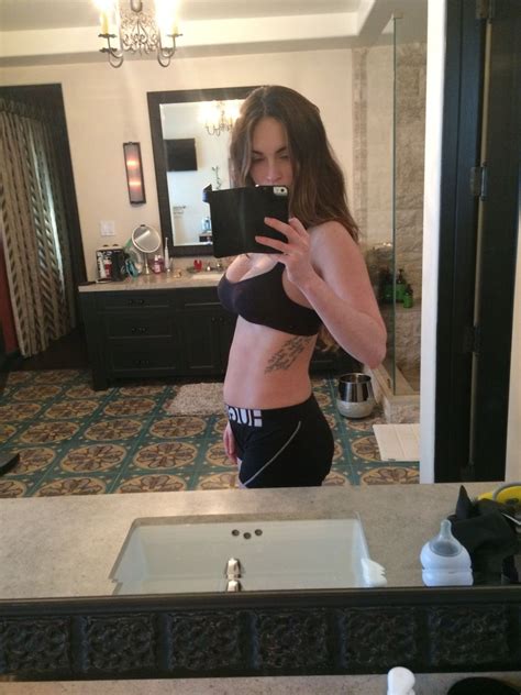 Megan Fox Nude And Sexy Leaked The Fappening 60 Photos Thefappening