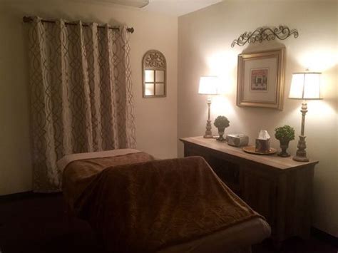Renew Elite Massage Therapy Updated September 2024 12 Photos And 10 Reviews 3630 S Plaza Trl