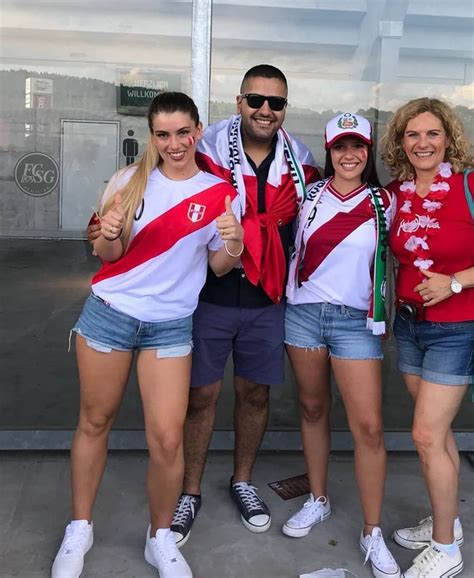 Las Chicas Peruanas Mas Lindas Lindas Chicas Peruanas Vistiendo Los Colores De La SelecciÓn Peruana
