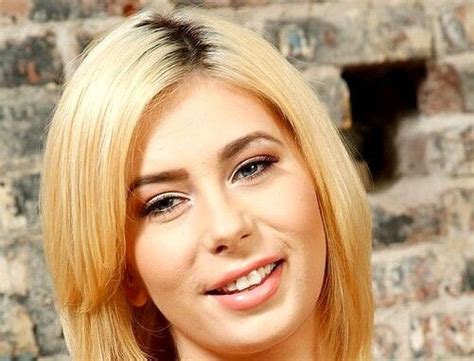 Cindy Lou Biographywiki Age Height Career Photos And More School Trang Dai