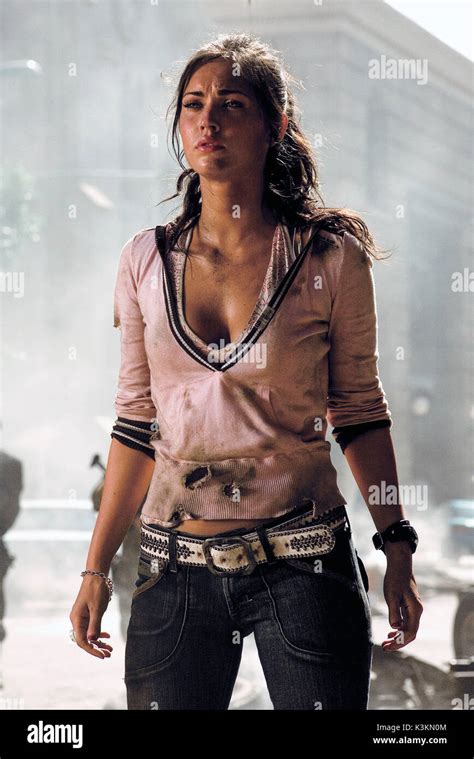 Transformers Megan Fox Como Mikaela Banes Fecha 2007 Fotografía De Stock Alamy