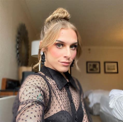 48 Celebrities Who Came Out As Lgbtq In 2022
