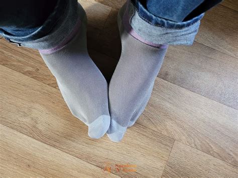 Sneakers N Socks On Twitter Zum Heutigen Feiertag Gibt Es Auch Etwas Festlichere Socken 😊