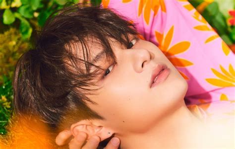 SEVENTEENs Jun Teases New Solo Single Limbo