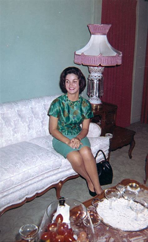 We Were So Much Older Then Check Out These Portrait Photos Of Middle