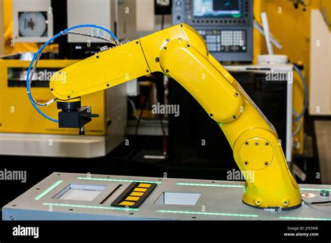Fully Automated CNC Machining With Handling Robot Stock Photo Alamy