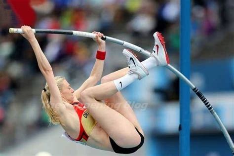 Naked Pole Vault Telegraph