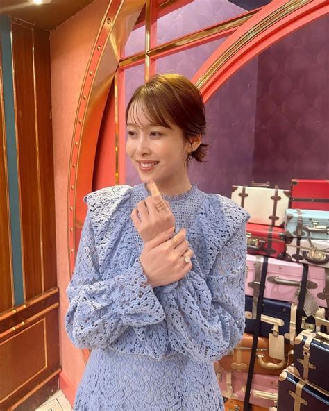 良原安美さんのインスタグラム写真 良原安美Instagram サンジャポ衣装です セットアップ Masaco Teranishi