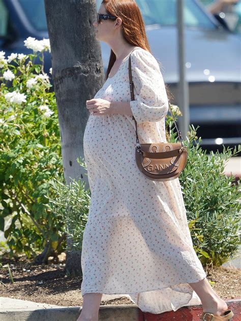 Harry Potter Star Bonnie Wright Spotted Heavily Pregnant The Advertiser