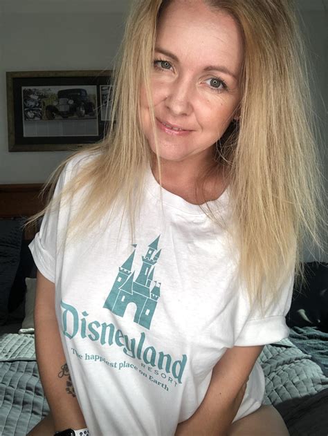 Just Your Friendly Neighborhood 41 Yo Stepmom Checking In And Saying Hi Scrolller