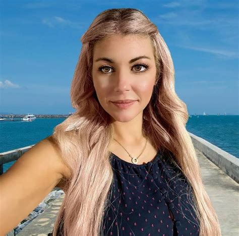 Kayla Kayden Biowiki Career Photos And More School Trang Dai