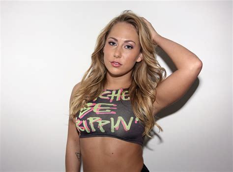 Top Class 30 Teen Hottest Female Porn Stars That Are Owning 2017