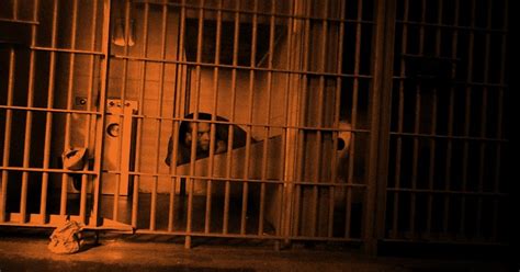 Private Prisons Are Shrouded In Secrecy I Took A Job As A Guard To Get Inside—then Things Got