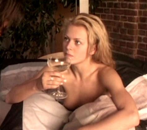 Isabell Gerschke On Erotic And Porn Pictures And Movies Free At EroPorn Club