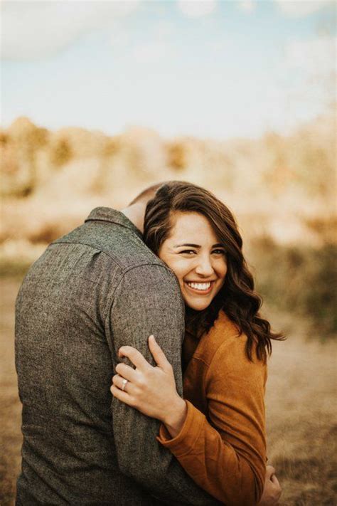 23 Creative And Romantic Couple Photo Ideas