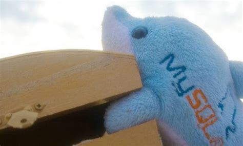 Már közvetlenül JavaScript ből is el lehet érni a MySQL t MySQL