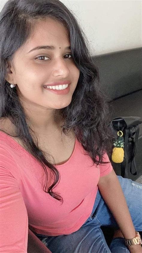 Beautiful Girls Sexy Beautiful Girl Facebook Beautiful Girl Makeup Cute Beauty Beautiful