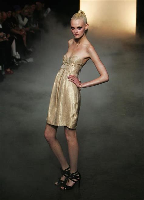 France Bans Extremely Thin Models