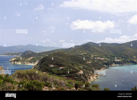 Samsons Beach Spiaggia Di Sansone Ein Bild Aus Winzigen Weißen Kieseln Und Kieselsteinen