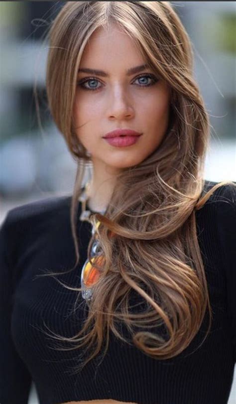 Top 20 Most Gorgeous Blue Eyed Girls Wallpaperspics Top 10 Ranker