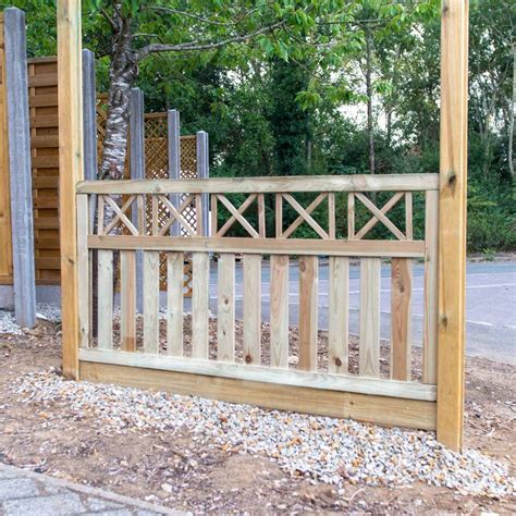 Elite Cross Top Fence Panel 900mm 18m 1017