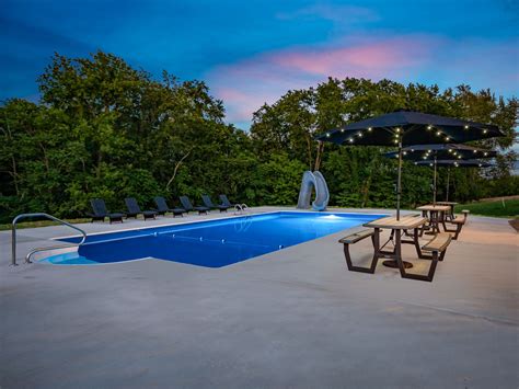 Lodges With Swimming Pools In Hocking Hills