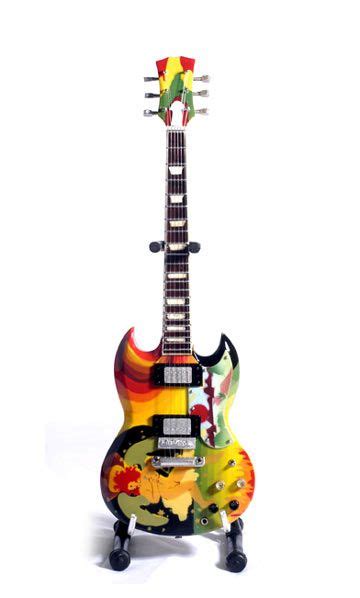 Une Gibson Sg Inspiré Par Eric Clapton The Fool Retrouvez Des Cours De Guitare Dun