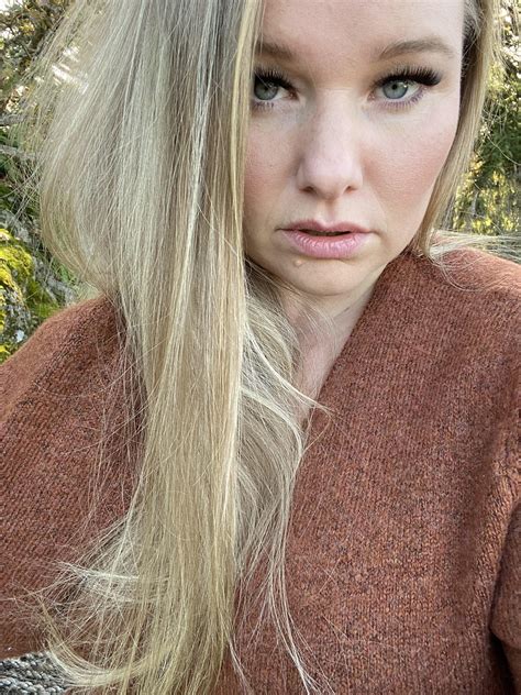 Am I Still Fuckable Scrolller