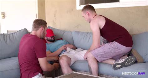 Nextdoor Raw Bareback Threesome With Carter Woods Jackson Traynor