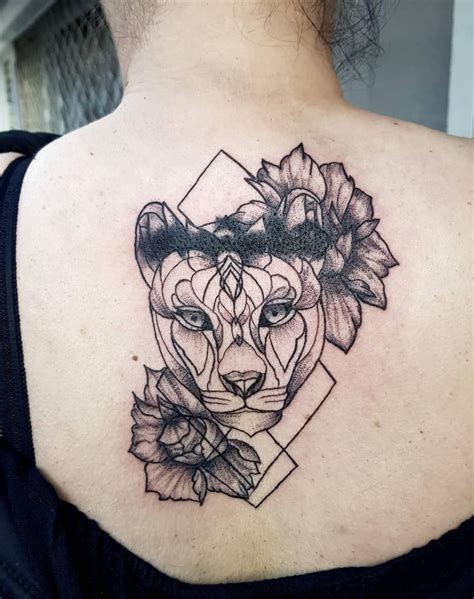 60 Attractive And Sexy Back Tattoo Ideas For Girls 2020 Sooshell