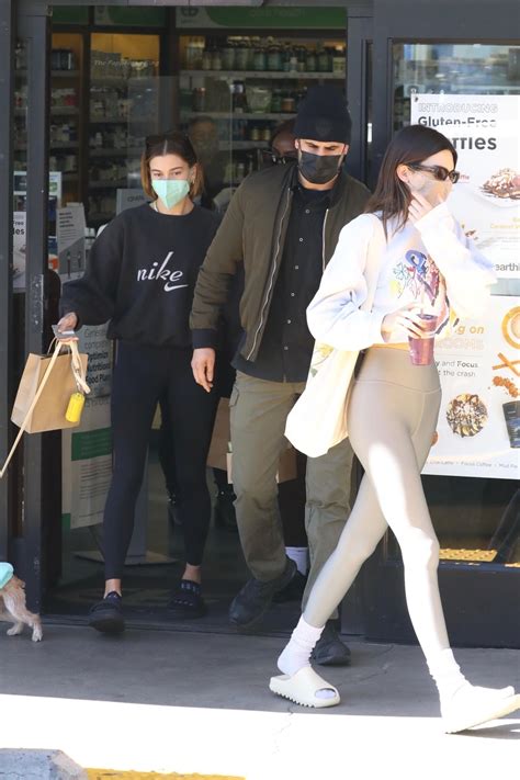 Kendall Jenner Zeigt Ihren Cameltoe Beim Verlassen Des Privaten Trainings In La 112 Fotos